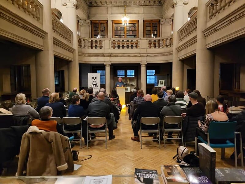 Christmas 2022 with ArtsGroupie - ArtsGroupie CIC